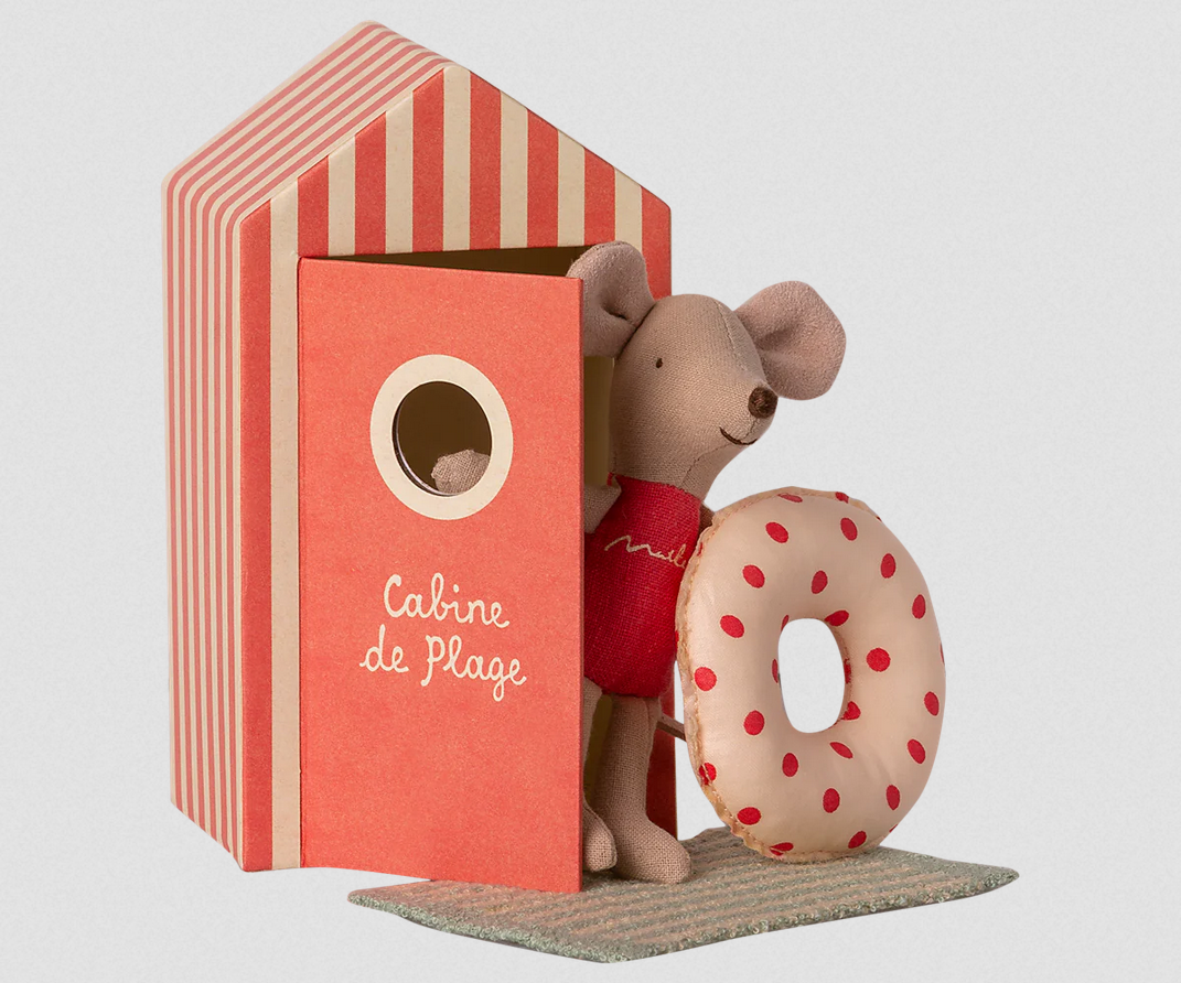 Little Sister Beach Mouse with Beach House | Available at Leon & Lulu